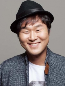 Yoon Gyung Ho - Seriebox