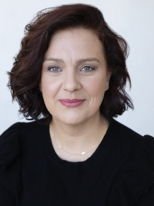 Julie Roussel's Instagram, Twitter & Facebook on IDCrawl