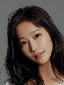 Kim Ryeo Eun - Seriebox