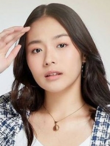 Pearmai Thunrawee Tiwacharoenpat - Seriebox