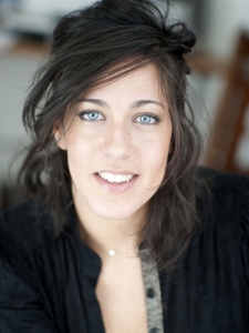 Alexandra Roth's Instagram, Twitter & Facebook on IDCrawl